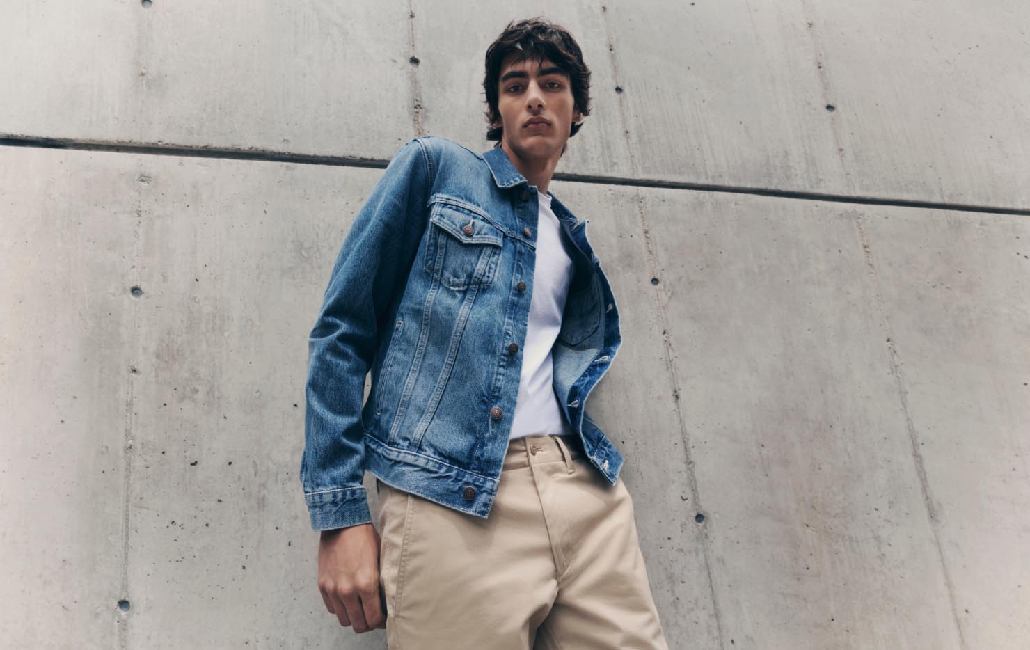 Men’s Casual Weekend Clothing | Calvin Klein